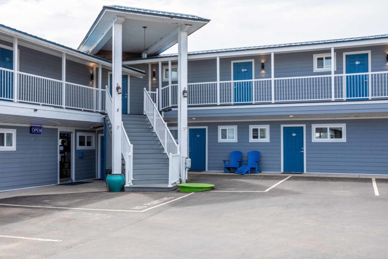 Rooms | beachfrontinn.net